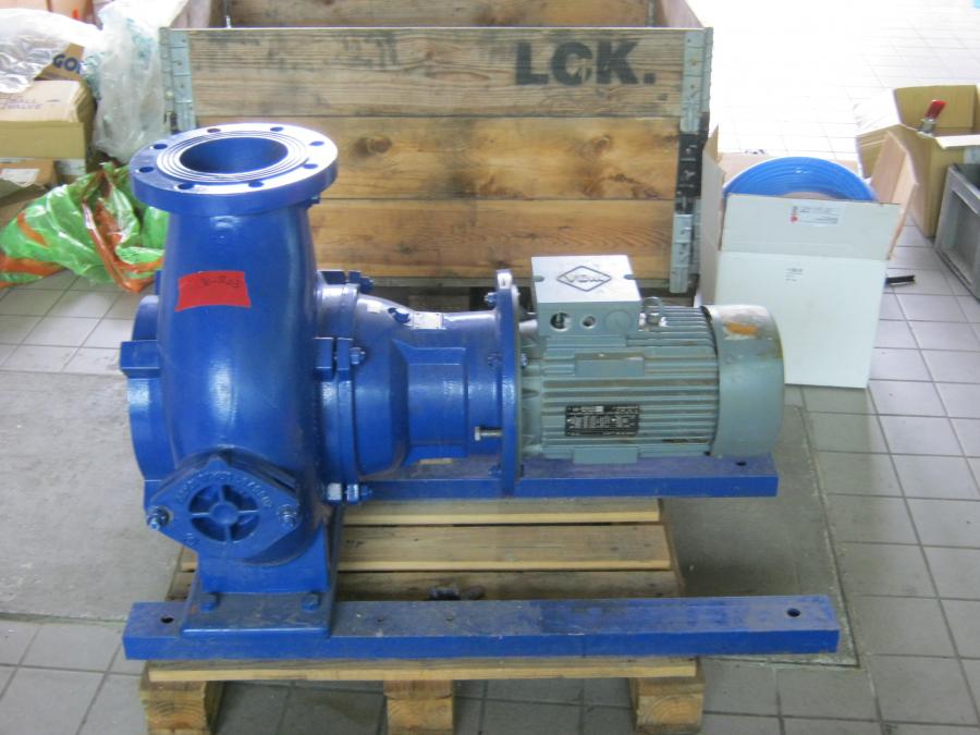 used centrifugal pump - 24963 - Typ: Sewabloc D150-251 G - Producer KSB - TIPP Umwelt- und ...